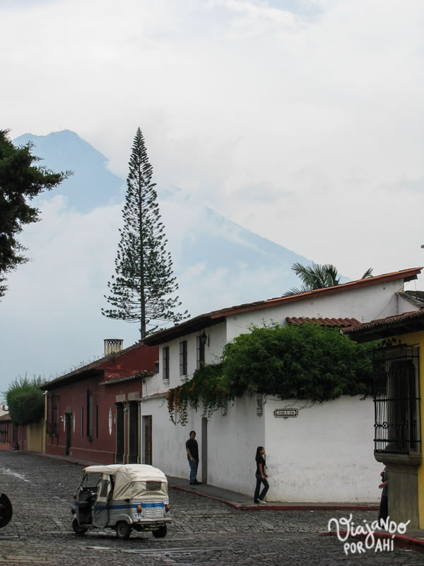 Recuerdos de Centroamérica (5): Guatemala y sus mundos a color